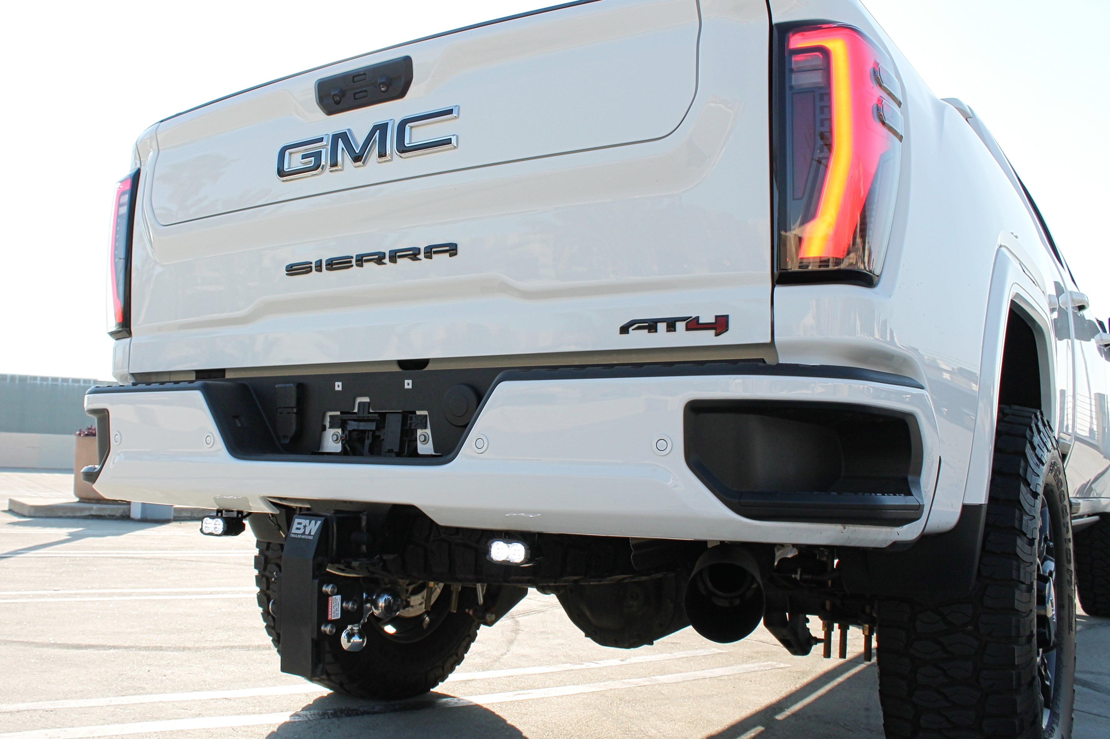 2020+ Sierra 2500/3500 HD Reverse Kit – Lake and Trail Accessories